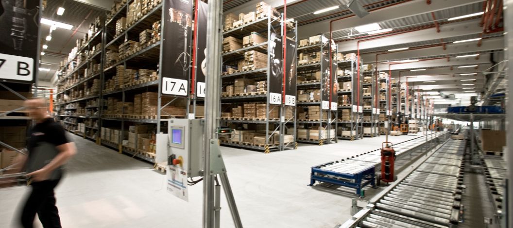 Europe's Largest Warehouse – Thomann UK