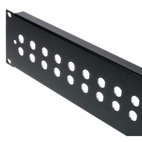 Thon Rack Panel 2U 32BNC – Musikhaus Thomann