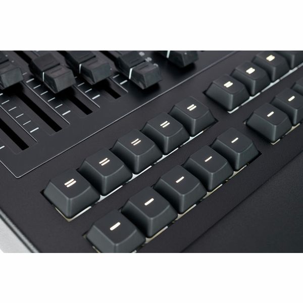 MA Lighting grandMA3 onPC Fader Wing – Thomann United States