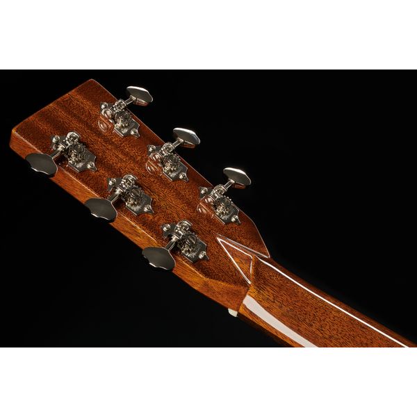 Martin Guitars 000-28EC Sunburst – Thomann Elláda