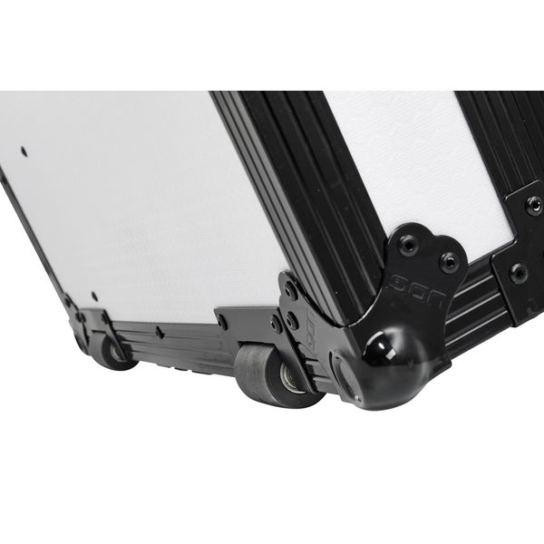 UDG Ultimate Z-Style DJ Table WH – Thomann France UDG Ultimate Z-Style DJ Table WH – Thomann France