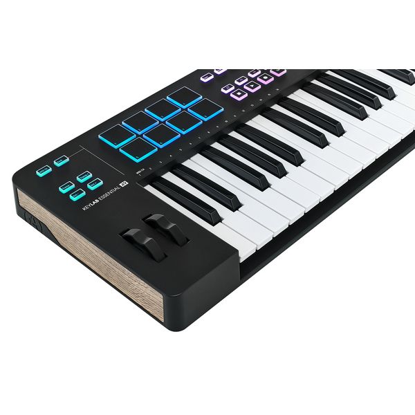 Arturia KeyLab Essential 49 MK3 Black – Thomann United States