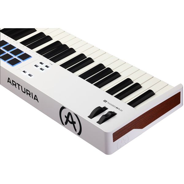 Arturia KeyLab Essential 88 mk3 White – Thomann United Arab Emirates