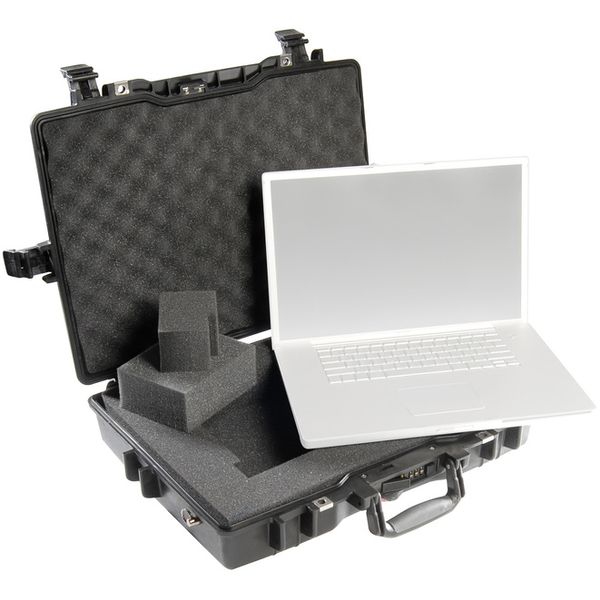 Peli 1495 Foam Black – Musikhaus Thomann